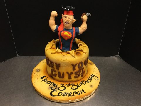 Sculpted Cake Photos - Christine's Cakes and Pastries